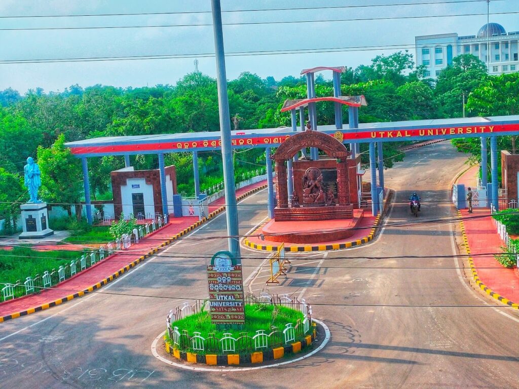 Utkal University, Bhubaneswar - Student Reviews