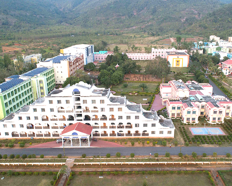 GIET University - Student Reviews